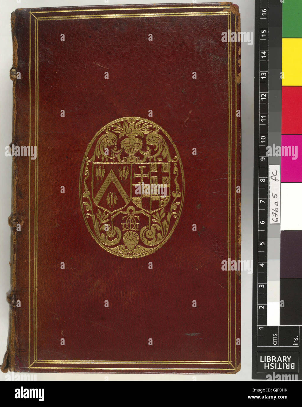 This refers to the upper cover of an item cataloged with the reference ...