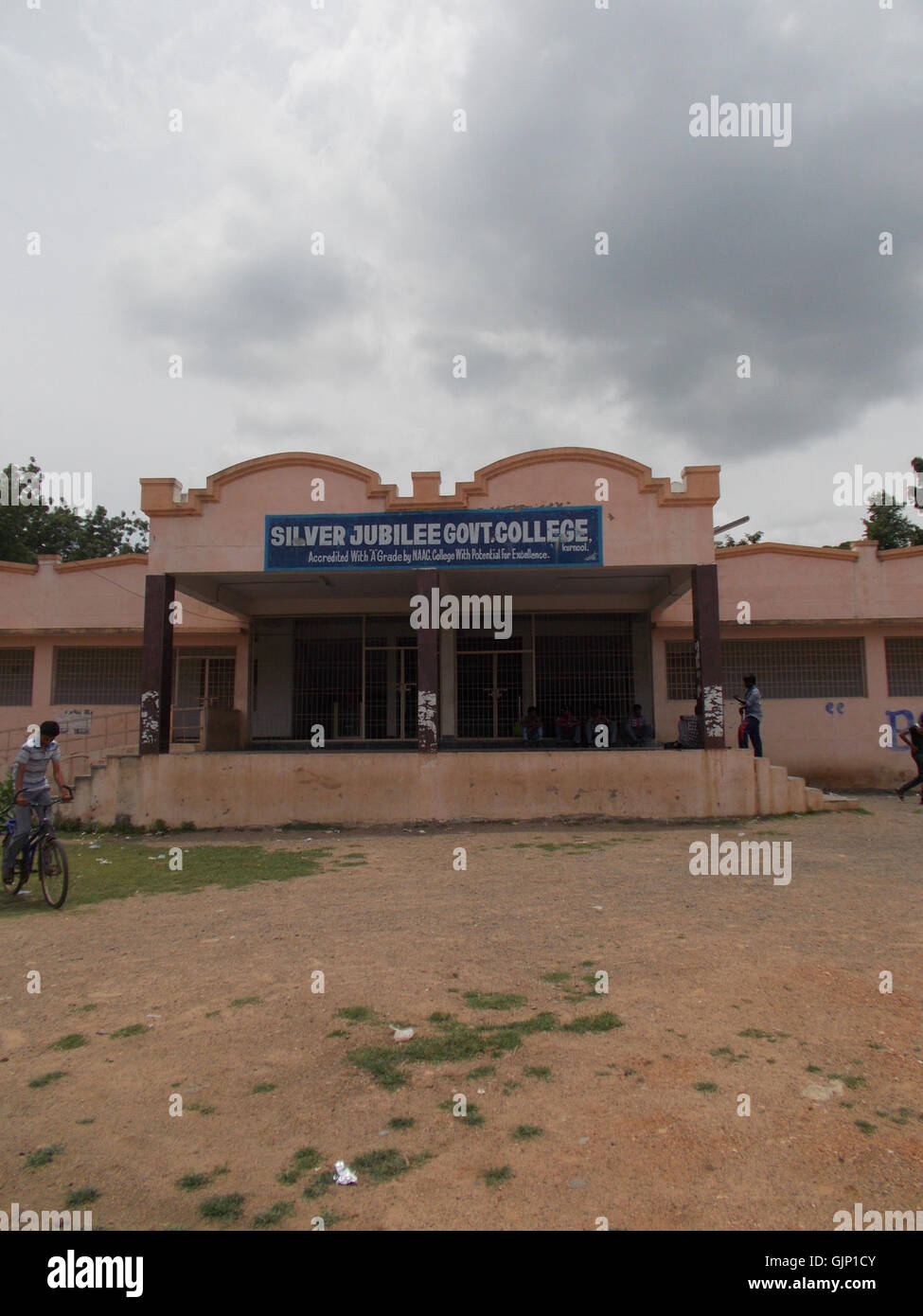The Silver Jubilee College Main Building refers to a significant ...