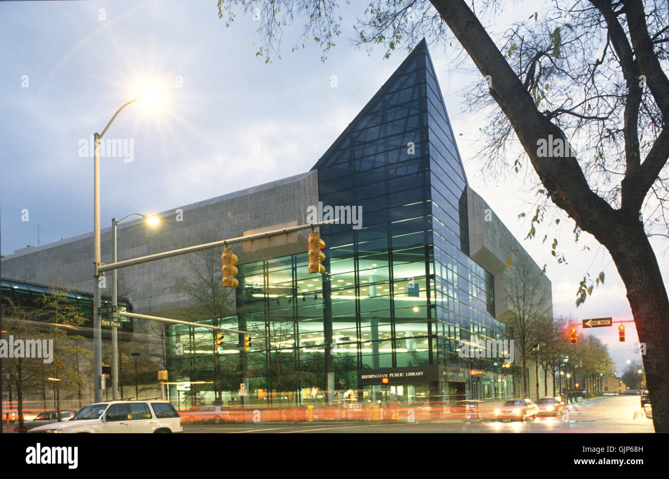 Public library building in Birmingham Alabama at dusk Stock Photo - Alamy