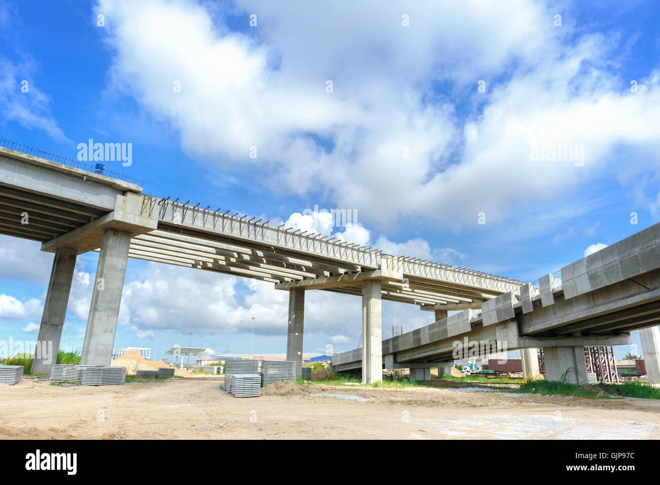 closeup structure of bridge under construction Stock Photo - Alamy