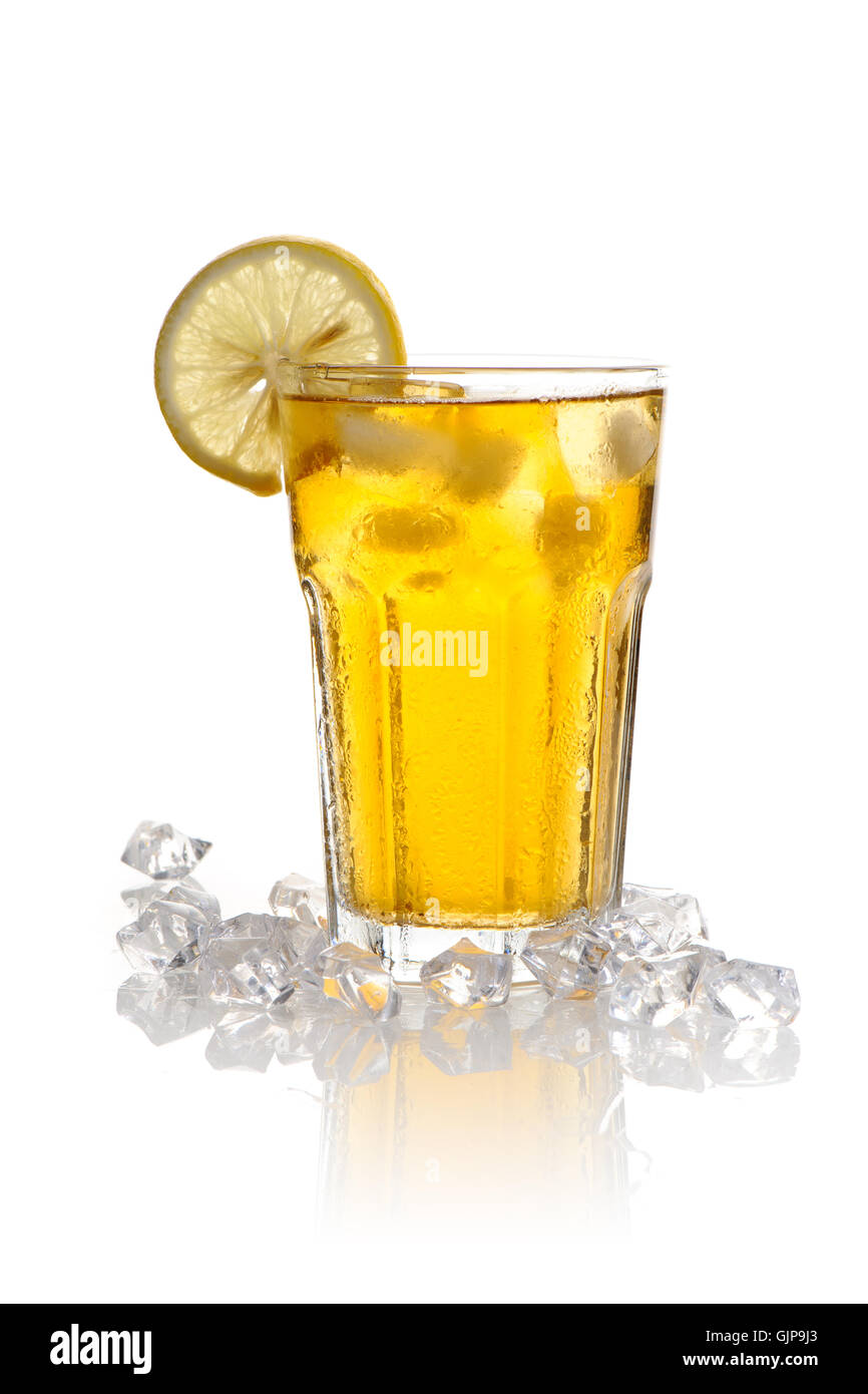 iced lemon tea with sliced lemon Stock Photo - Alamy