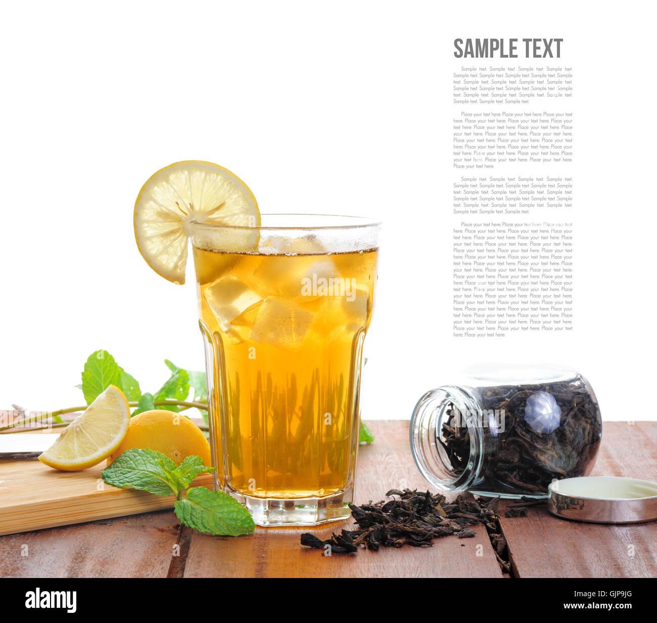 iced lemon tea with sliced lemon Stock Photo - Alamy