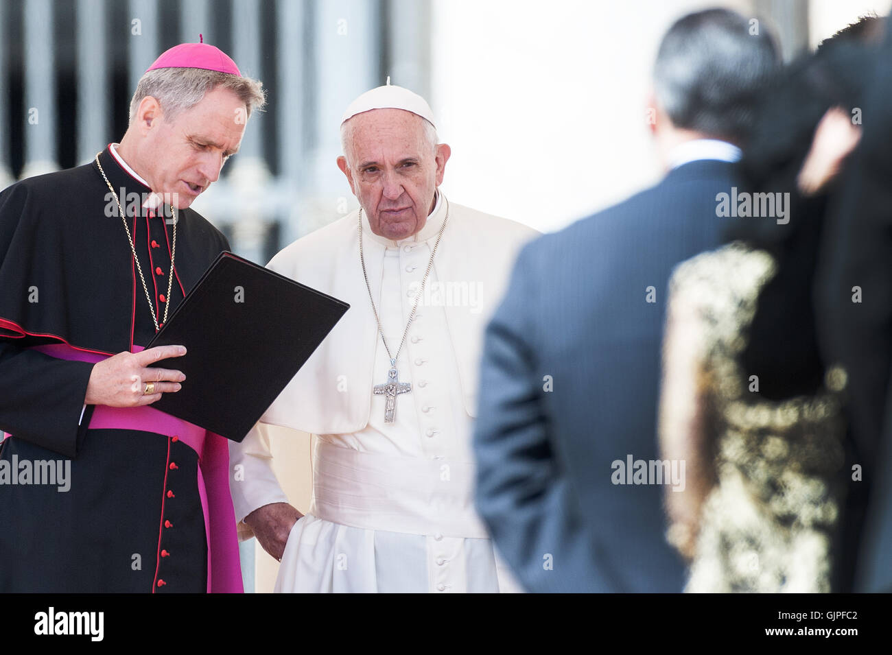 Pope Francis conducts his weekly general audience in Saint Peter's ...