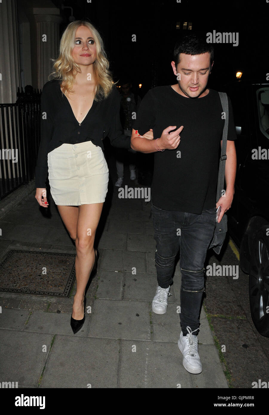 London.UK. 280416. Pixie Lott (Victoria Louise Lott) departs from the ...
