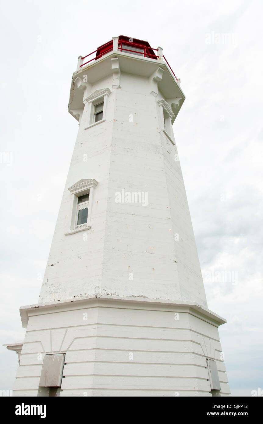 Louisbourg lighthouse hi-res stock photography and images - Alamy