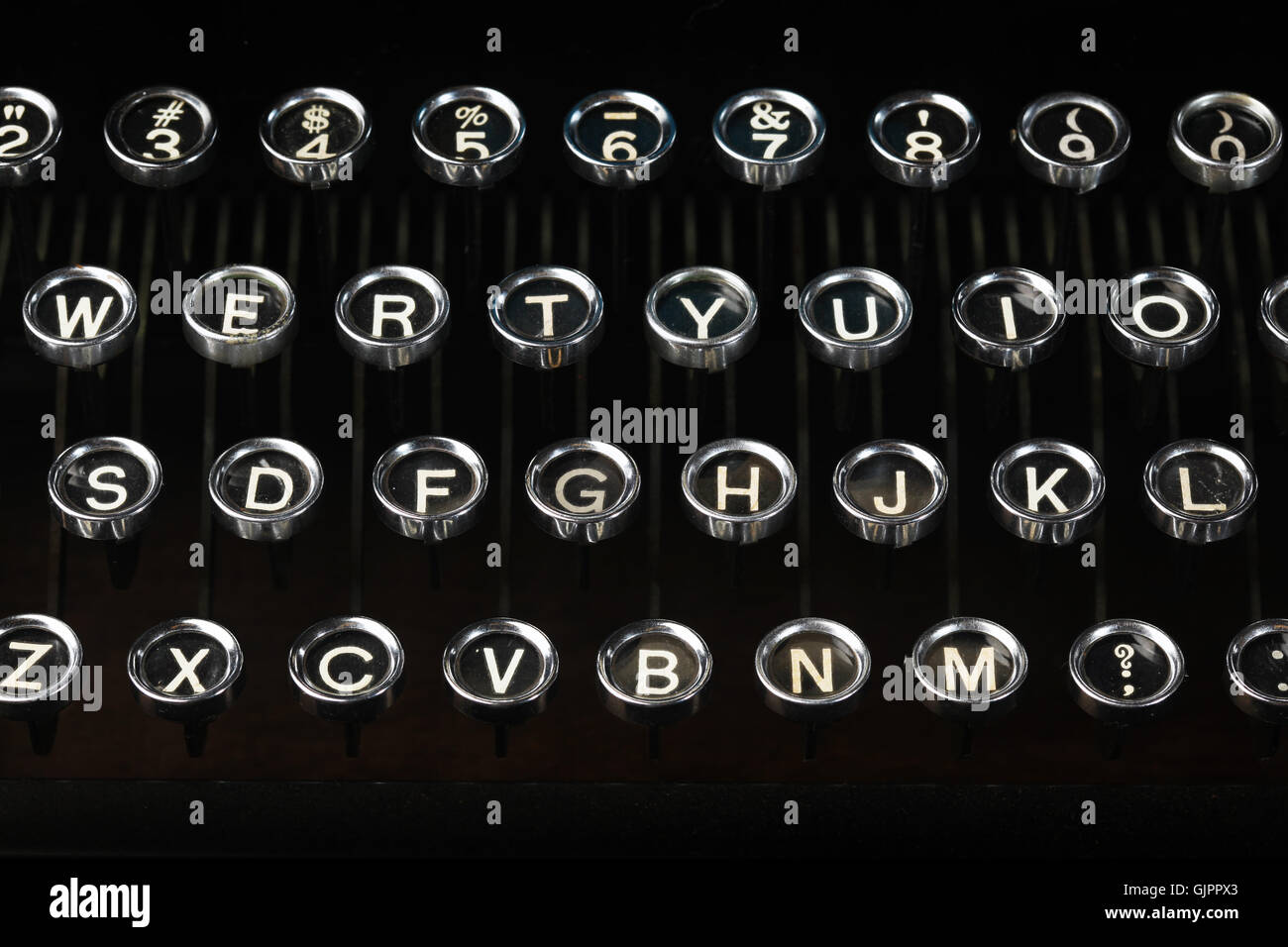 Vintage typewriter keys hi-res stock photography and images - Alamy