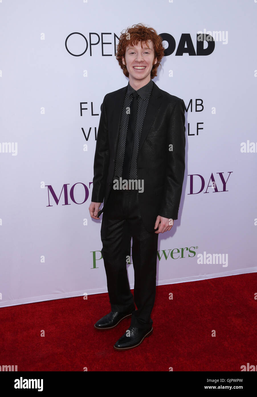 Open Roads world premiere of 'Mother's Day' at TCL Chinese Theatre ...