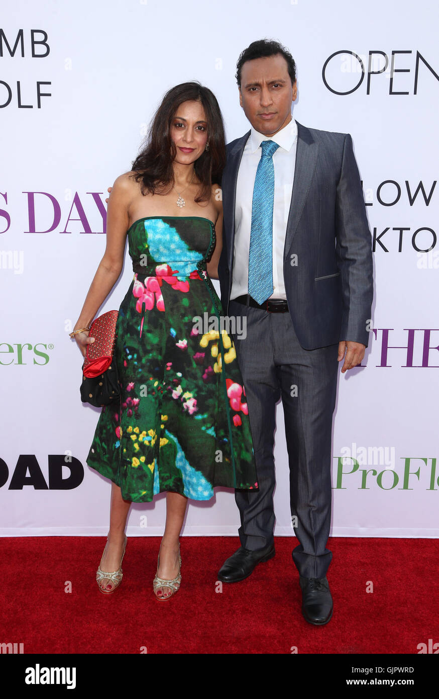 Open Roads world premiere of 'Mother's Day' at TCL Chinese Theatre ...