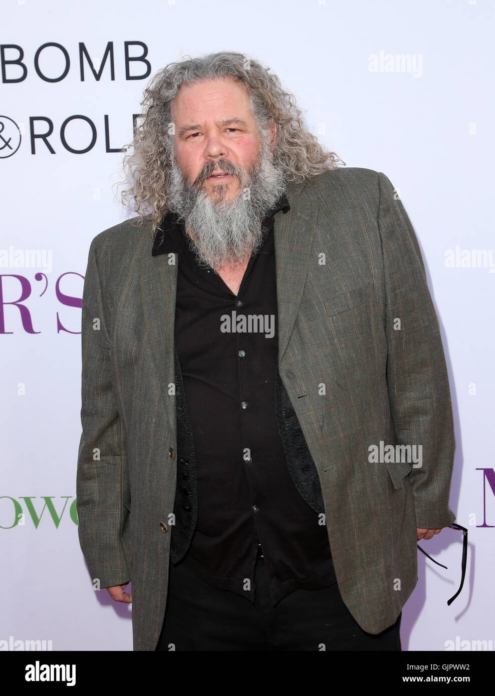 Open Roads world premiere of 'Mother's Day' at TCL Chinese Theatre ...