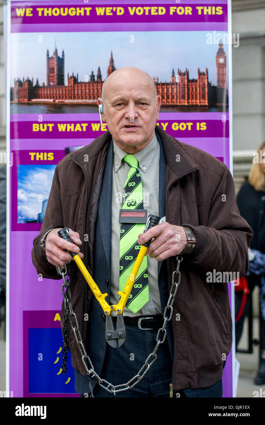 Herbert Crossman, from the UKIP Harrow Branch campaigning for the UK to ...