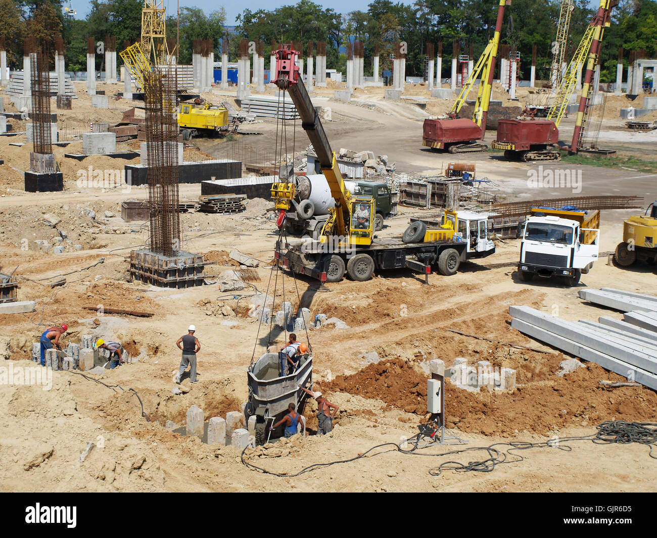High rise construction Stock Photo - Alamy