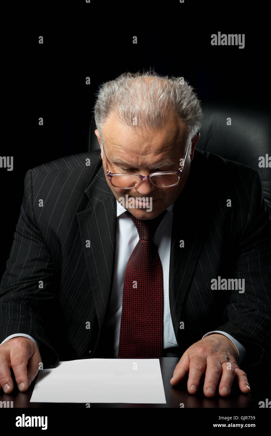 Empty document hi-res stock photography and images - Alamy