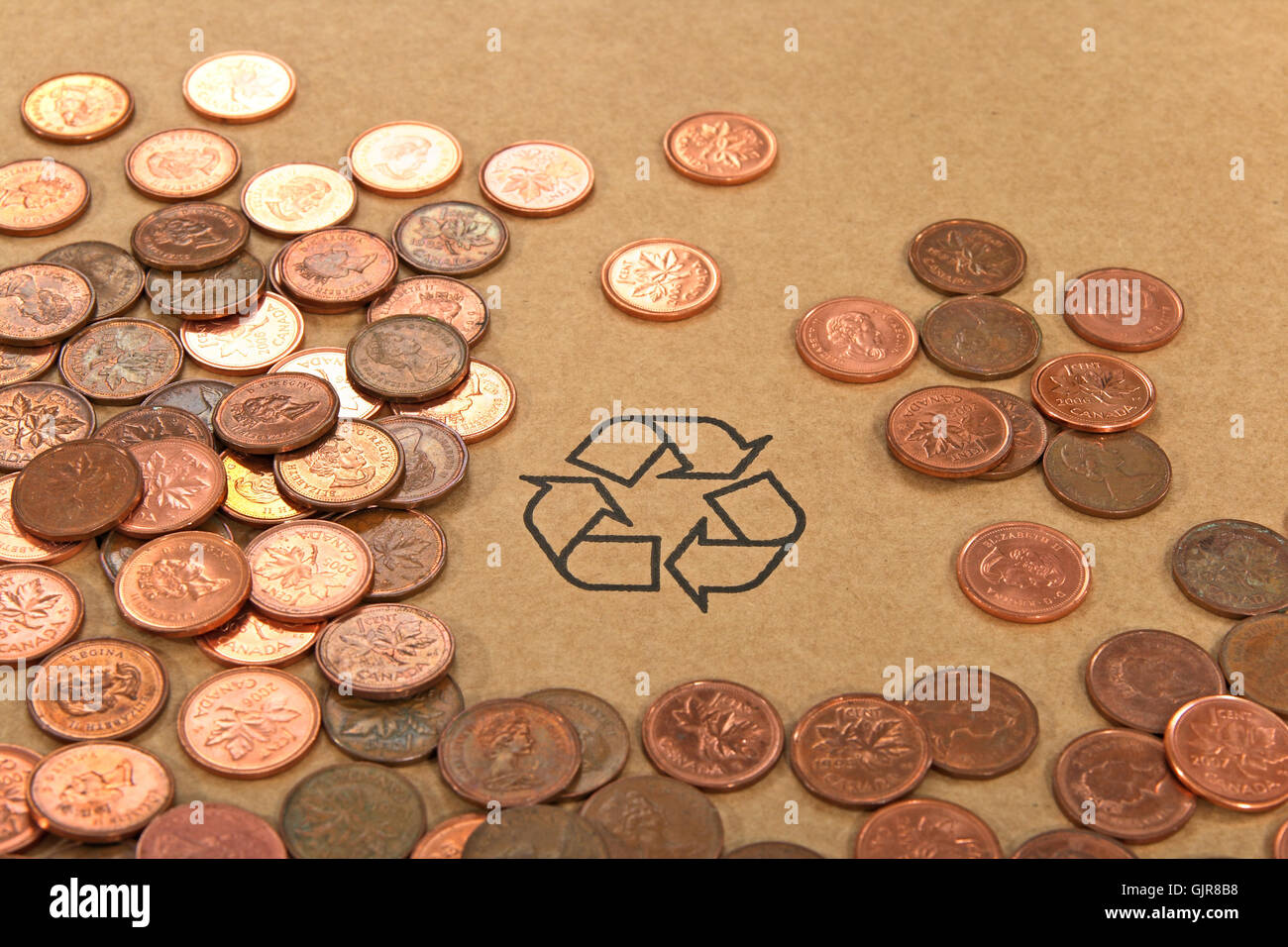 Recycling dollar symbol hi-res stock photography and images - Alamy