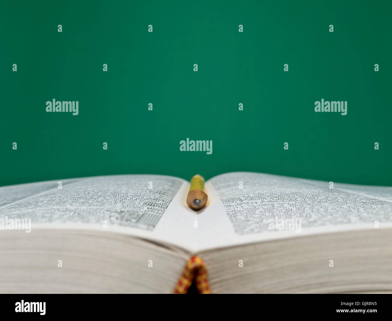 Green text book literature hi-res stock photography and images - Alamy