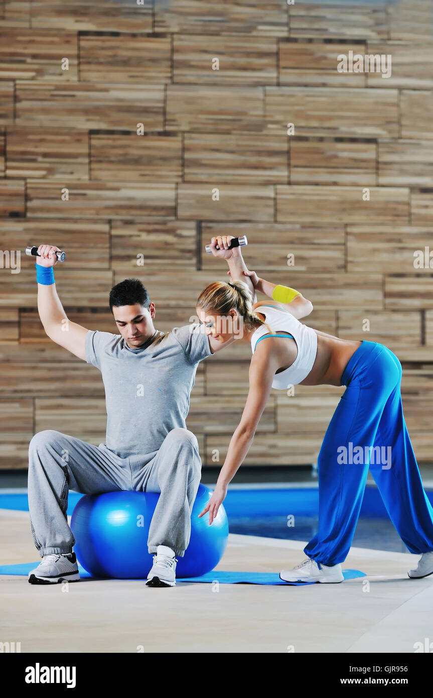 fitness personal trainer Stock Photo - Alamy