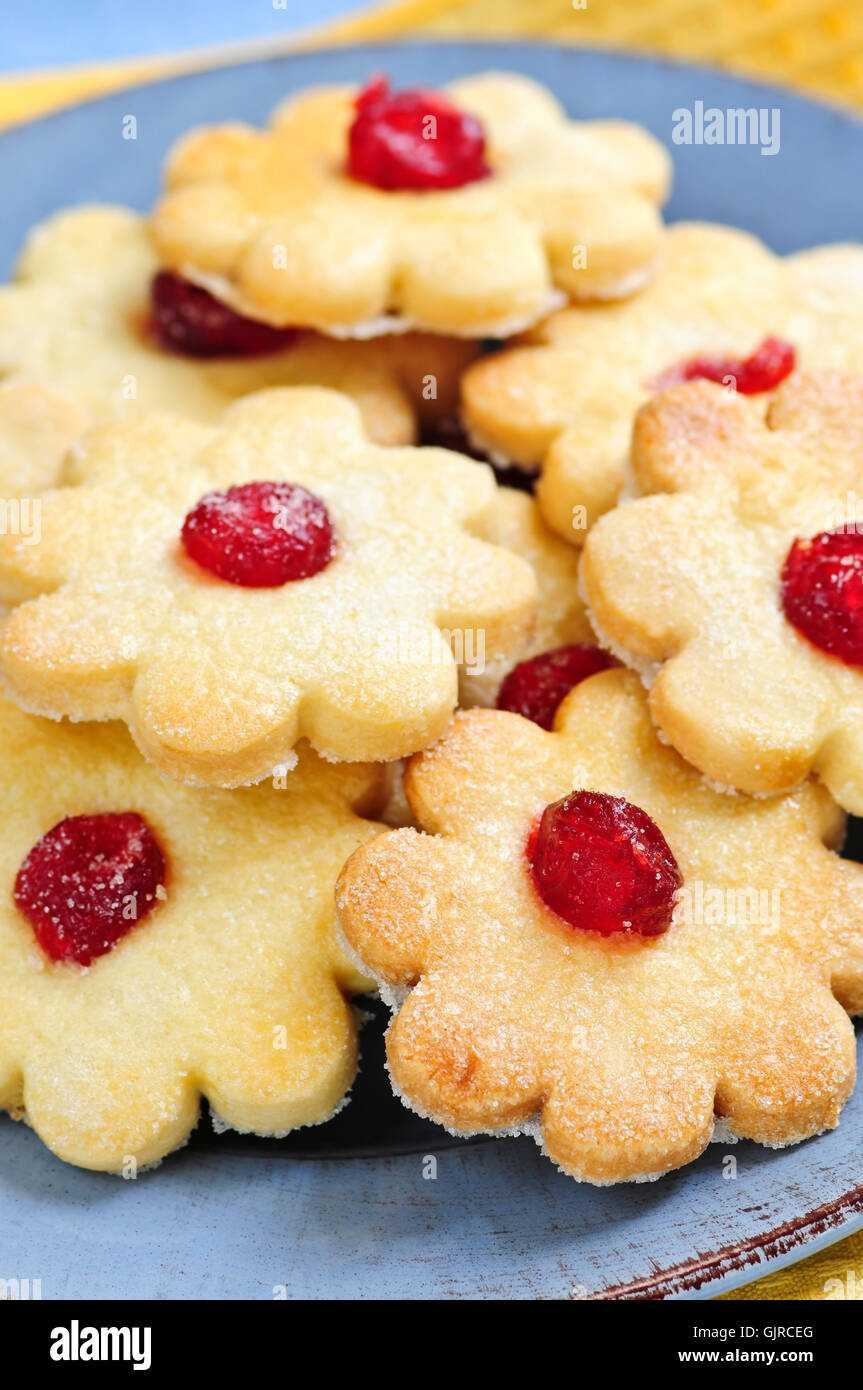 Ready bake biscuits hi-res stock photography and images - Alamy