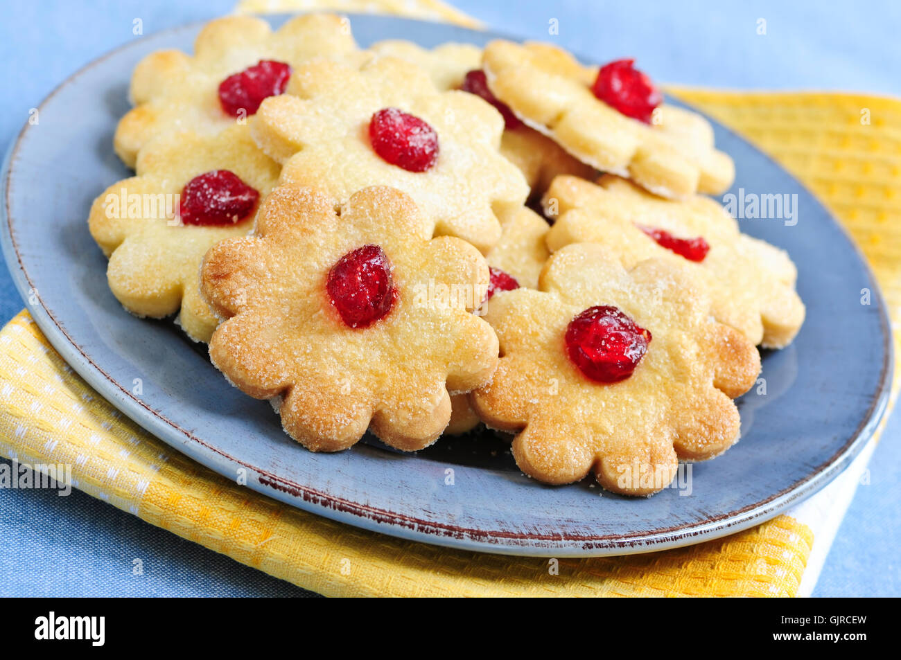 plate biscuits cookies Stock Photo - Alamy