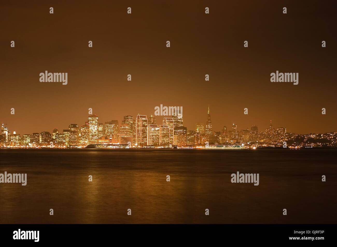 tourism skyline scene Stock Photo - Alamy