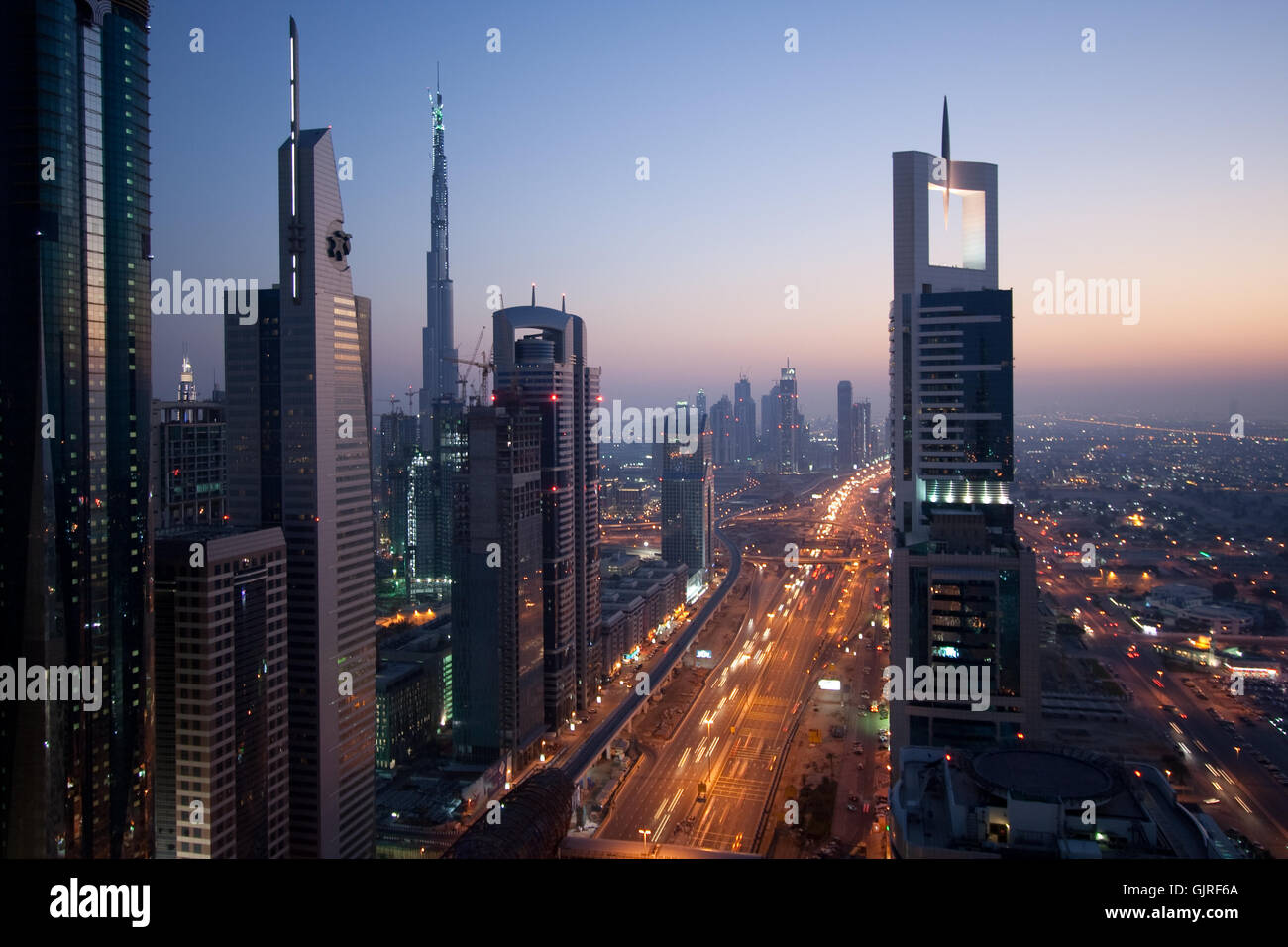 dubai at night Stock Photo - Alamy