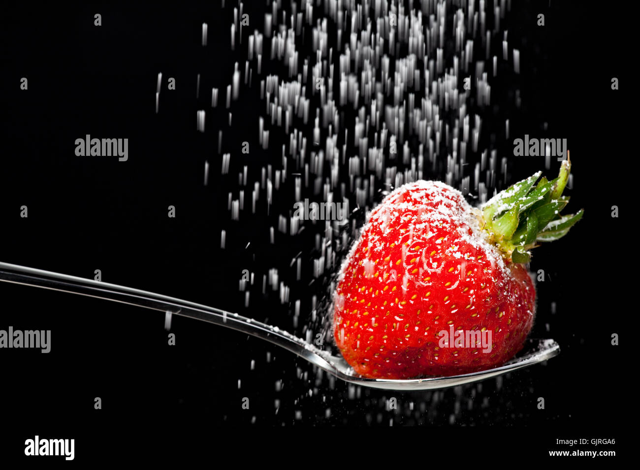 Sugar falling hi-res stock photography and images - Alamy