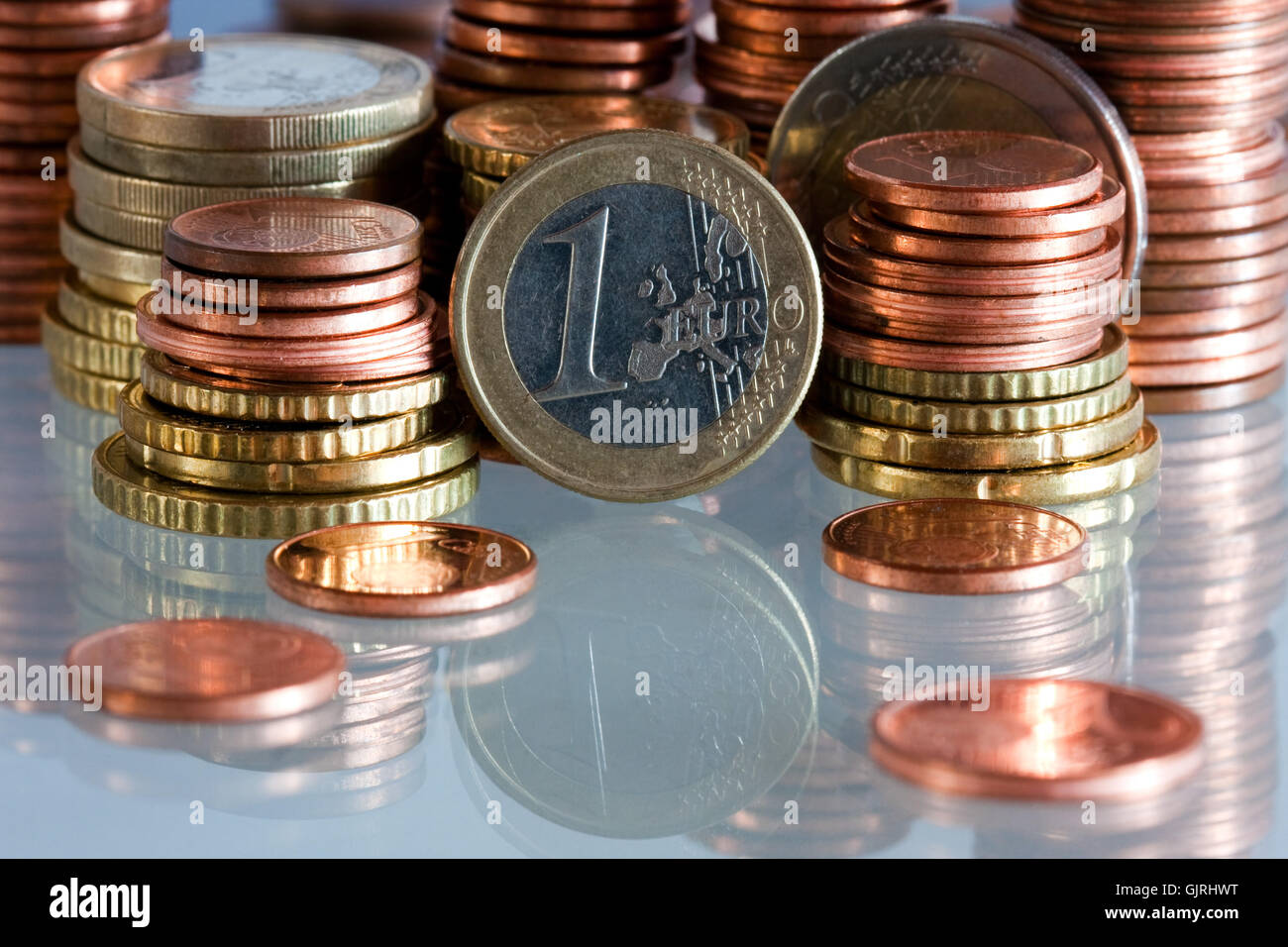 Coins cent hi-res stock photography and images - Alamy