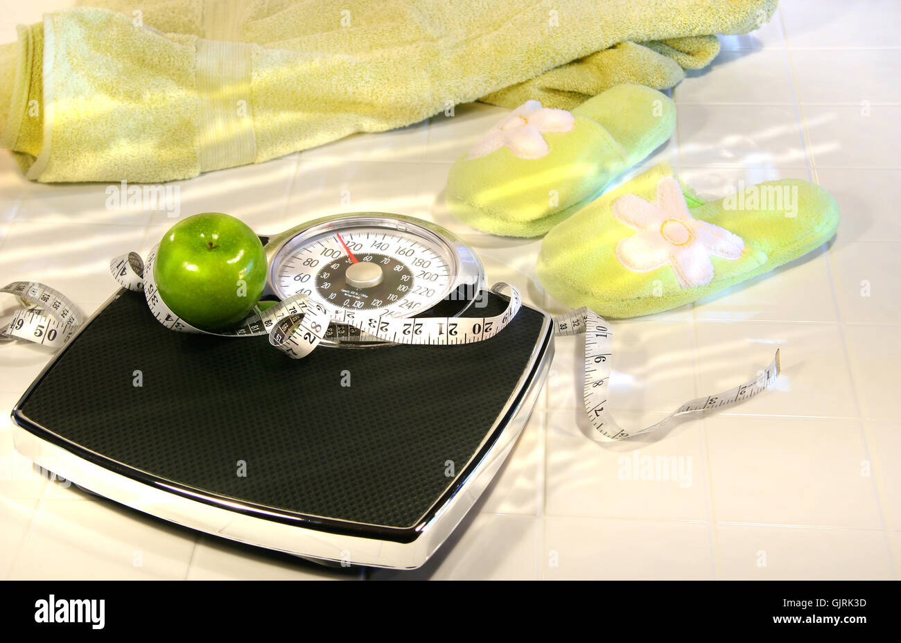 Loosing balance hi-res stock photography and images - Alamy