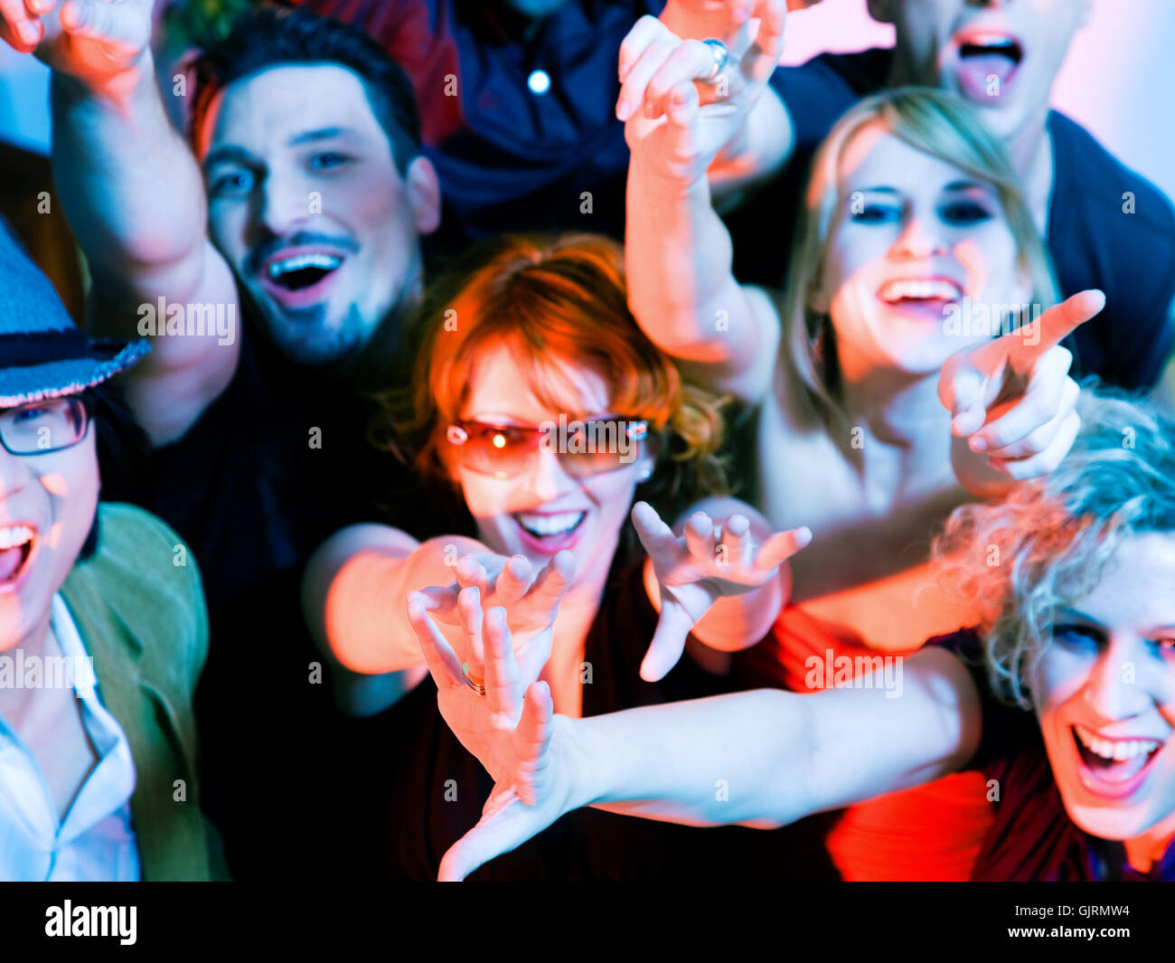 Cheering people crowd on dance hi-res stock photography and images - Alamy