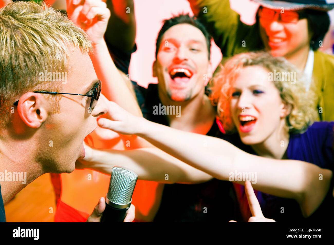 a rockstar cheering crowd Stock Photo - Alamy