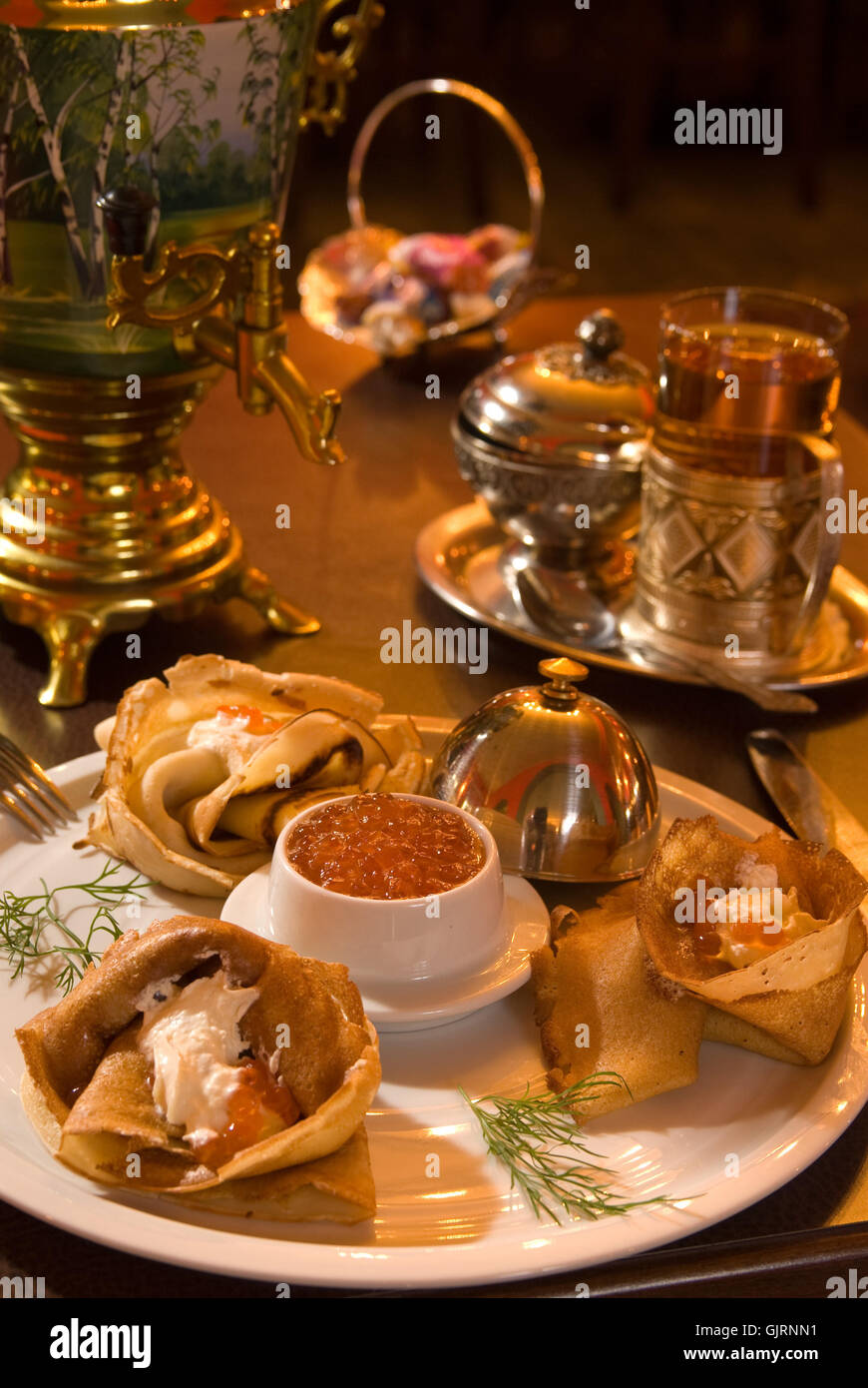 Bliny hi-res stock photography and images - Alamy
