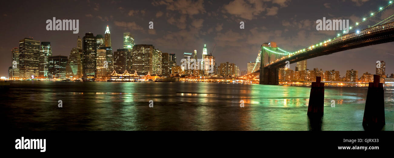 bridge night nighttime Stock Photo - Alamy