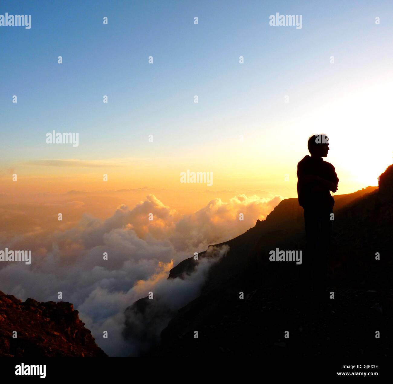 sunset hike go hiking Stock Photo - Alamy