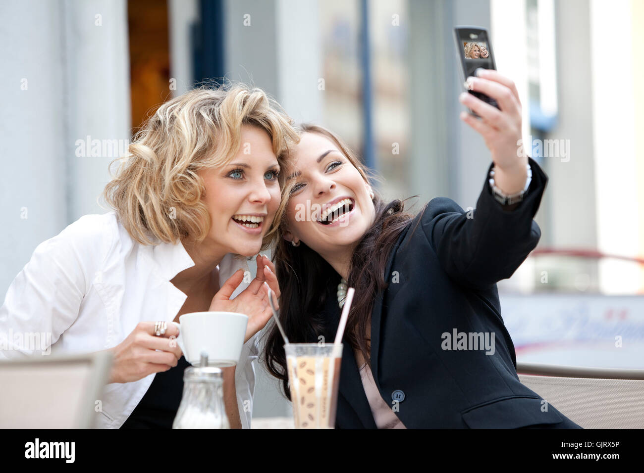 Funny mobilephone hi-res stock photography and images - Alamy