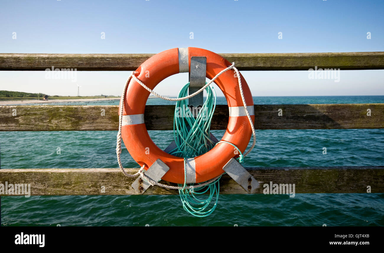 Lifebelt hi-res stock photography and images - Alamy
