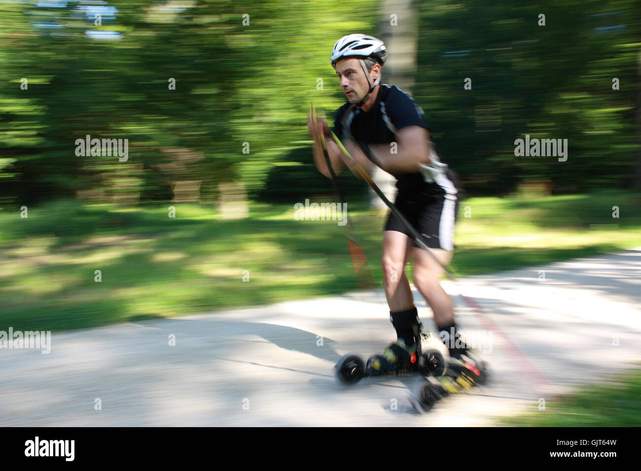 Skiroller hi-res stock photography and images - Alamy