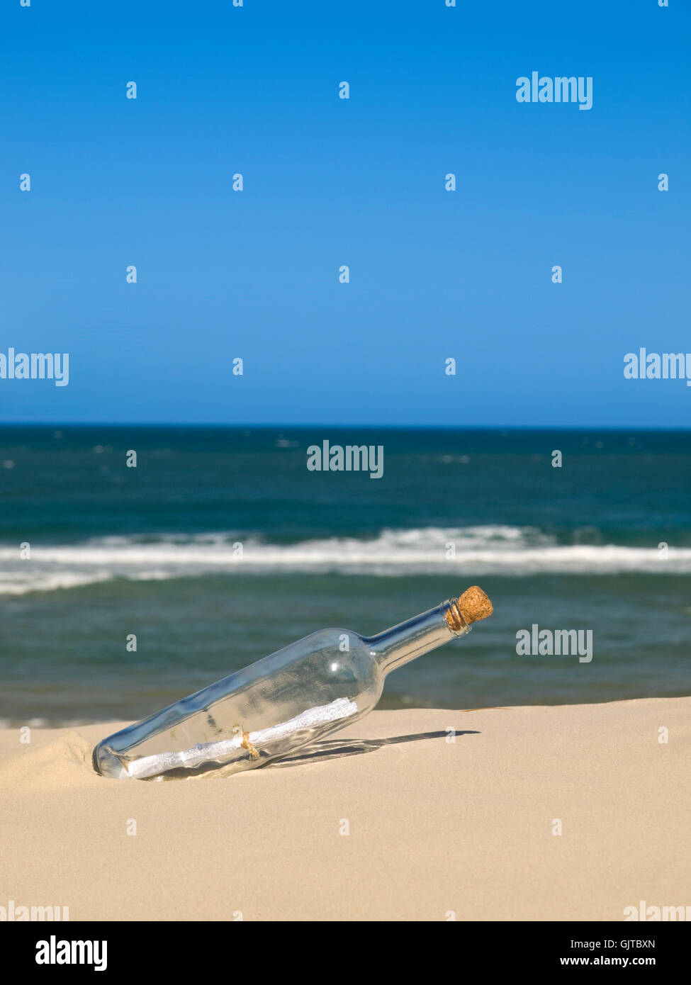 Lost beach hi-res stock photography and images - Alamy