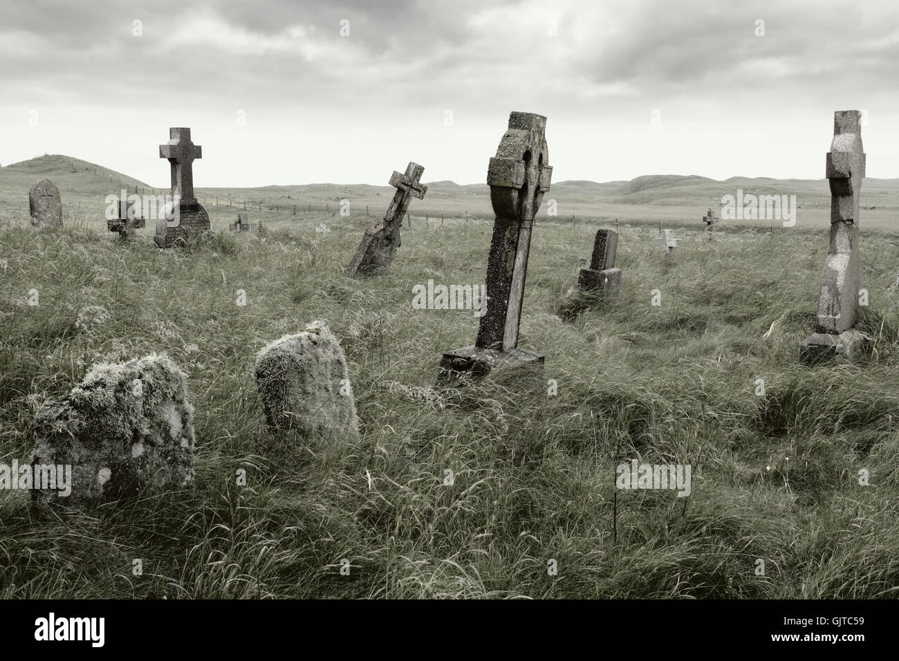 cemetery grave scary Stock Photo - Alamy