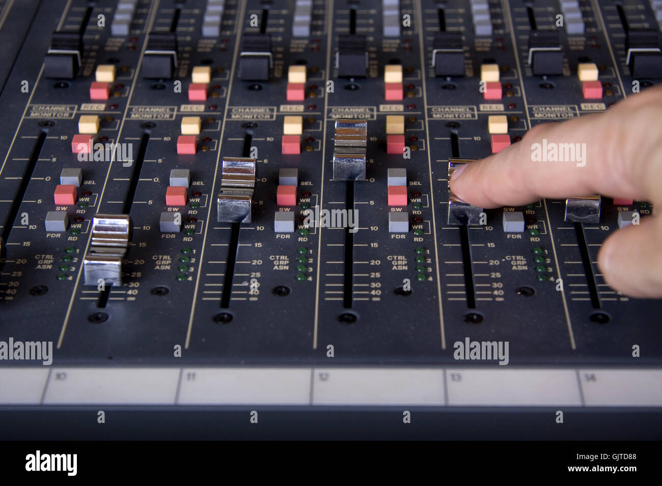Mixing desk dials hi-res stock photography and images - Alamy