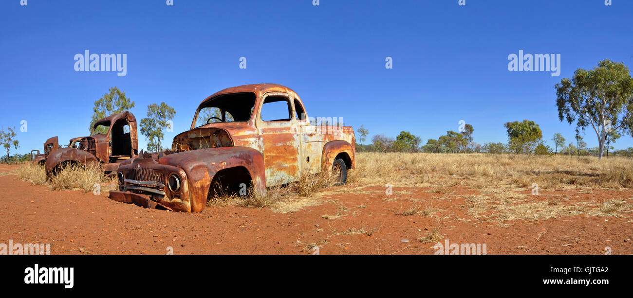 Rusty wrecks hi-res stock photography and images - Alamy