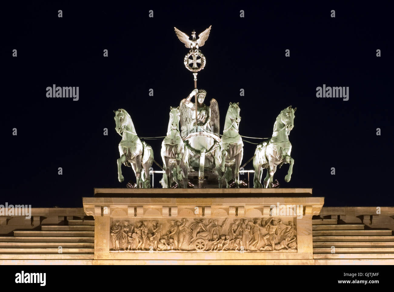 arch brandenburg berlin Stock Photo - Alamy