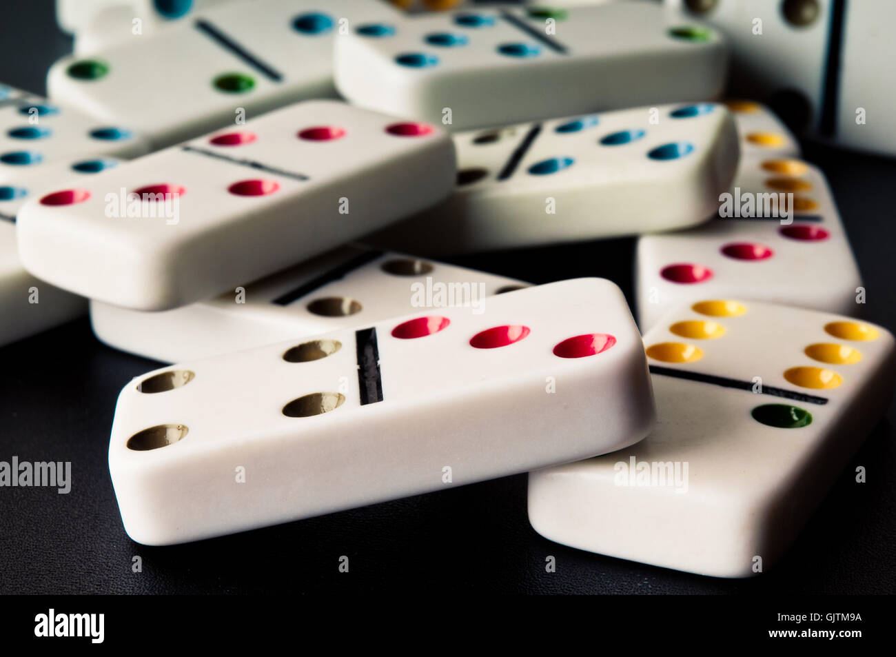 Domino tiles hi-res stock photography and images - Alamy