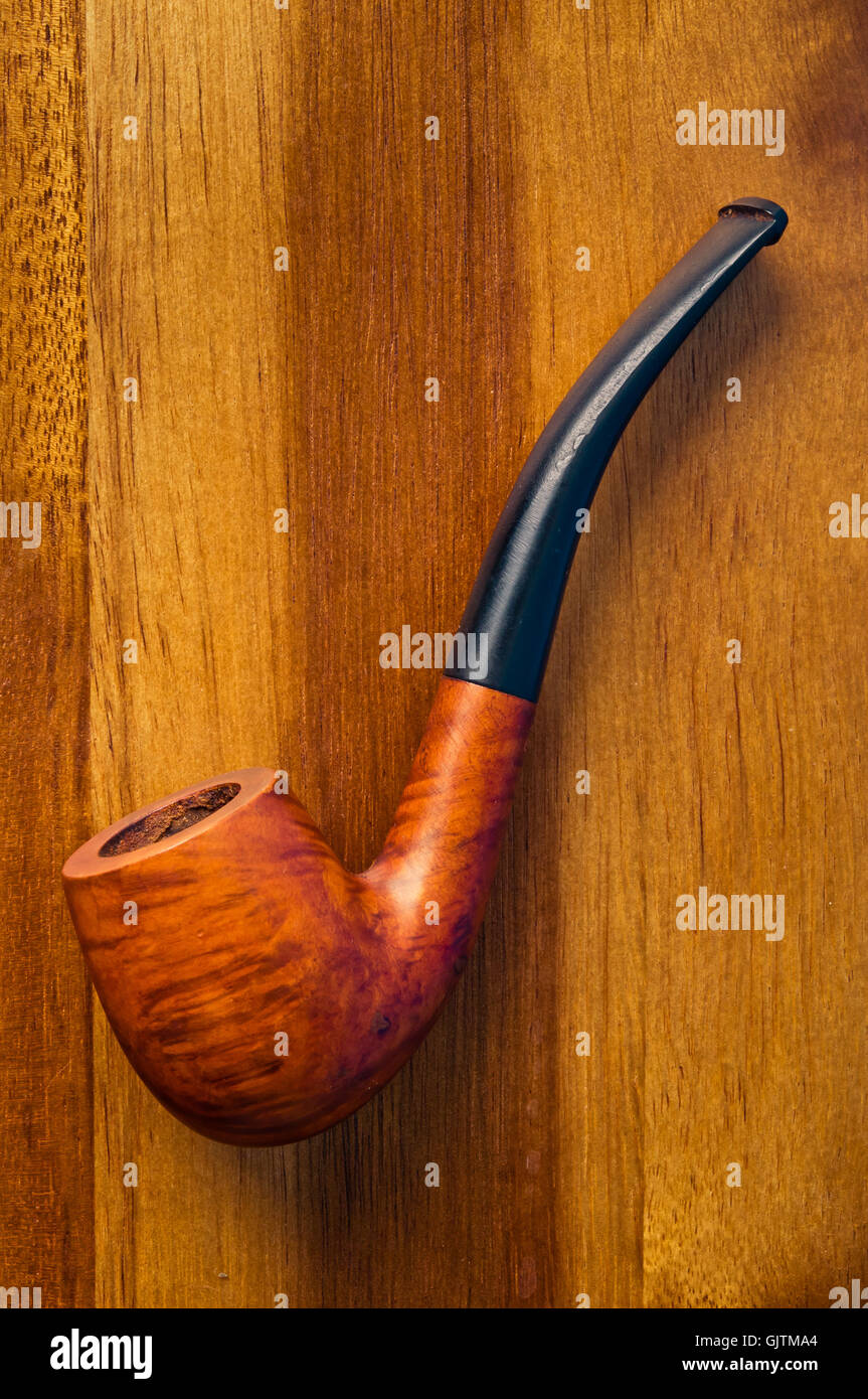 Smoking pipe still life hi-res stock photography and images - Alamy
