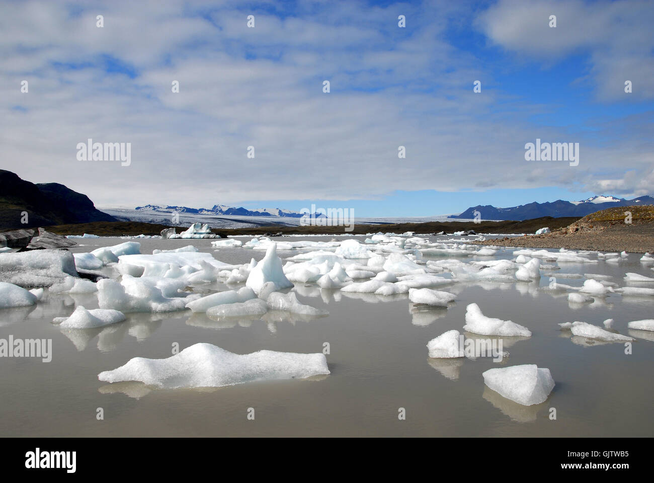 Ice free waters hi-res stock photography and images - Alamy