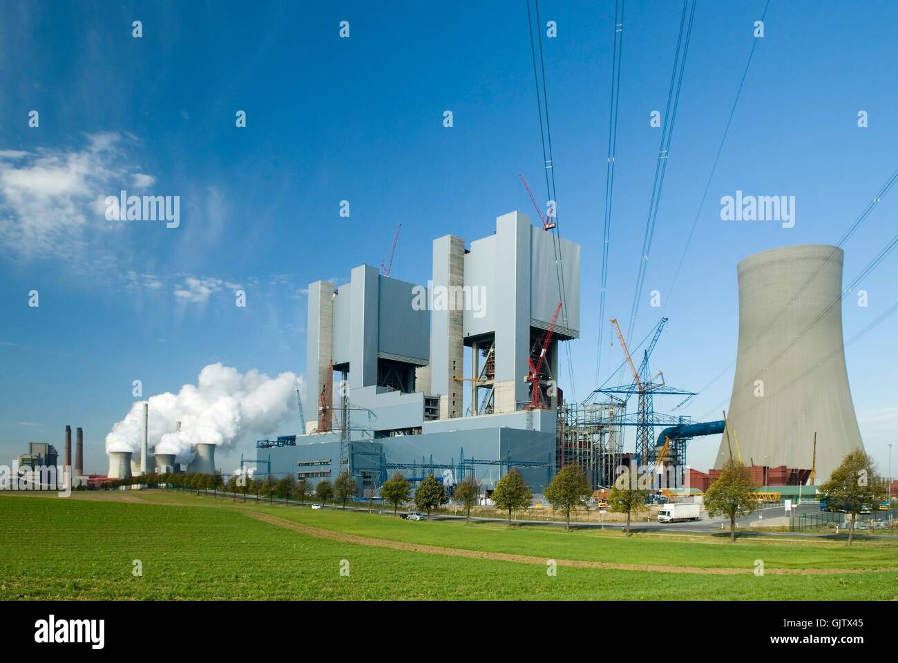 power station generation of electricity power generation Stock Photo ...