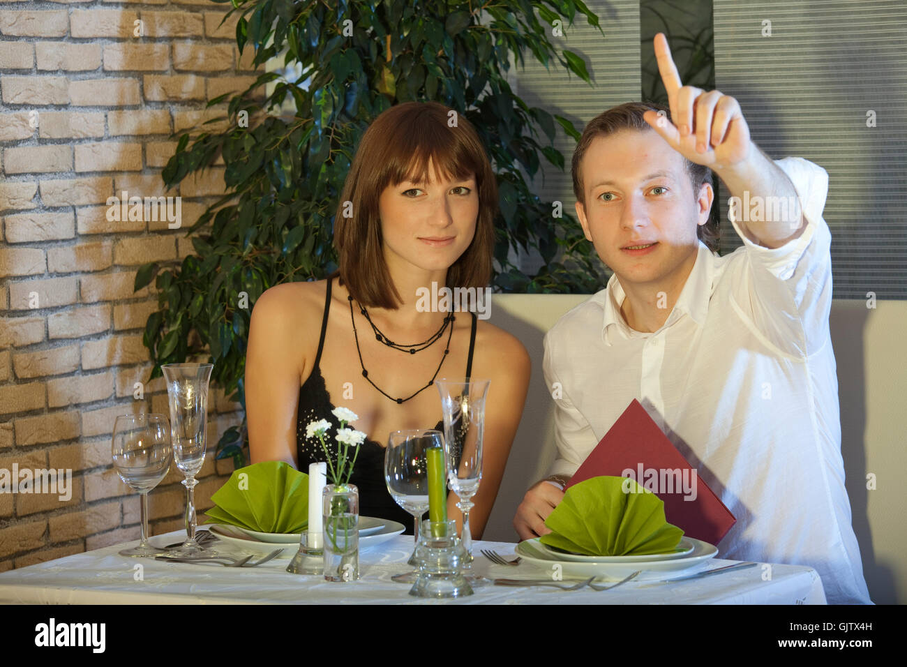 restaurant wait waiting Stock Photo - Alamy
