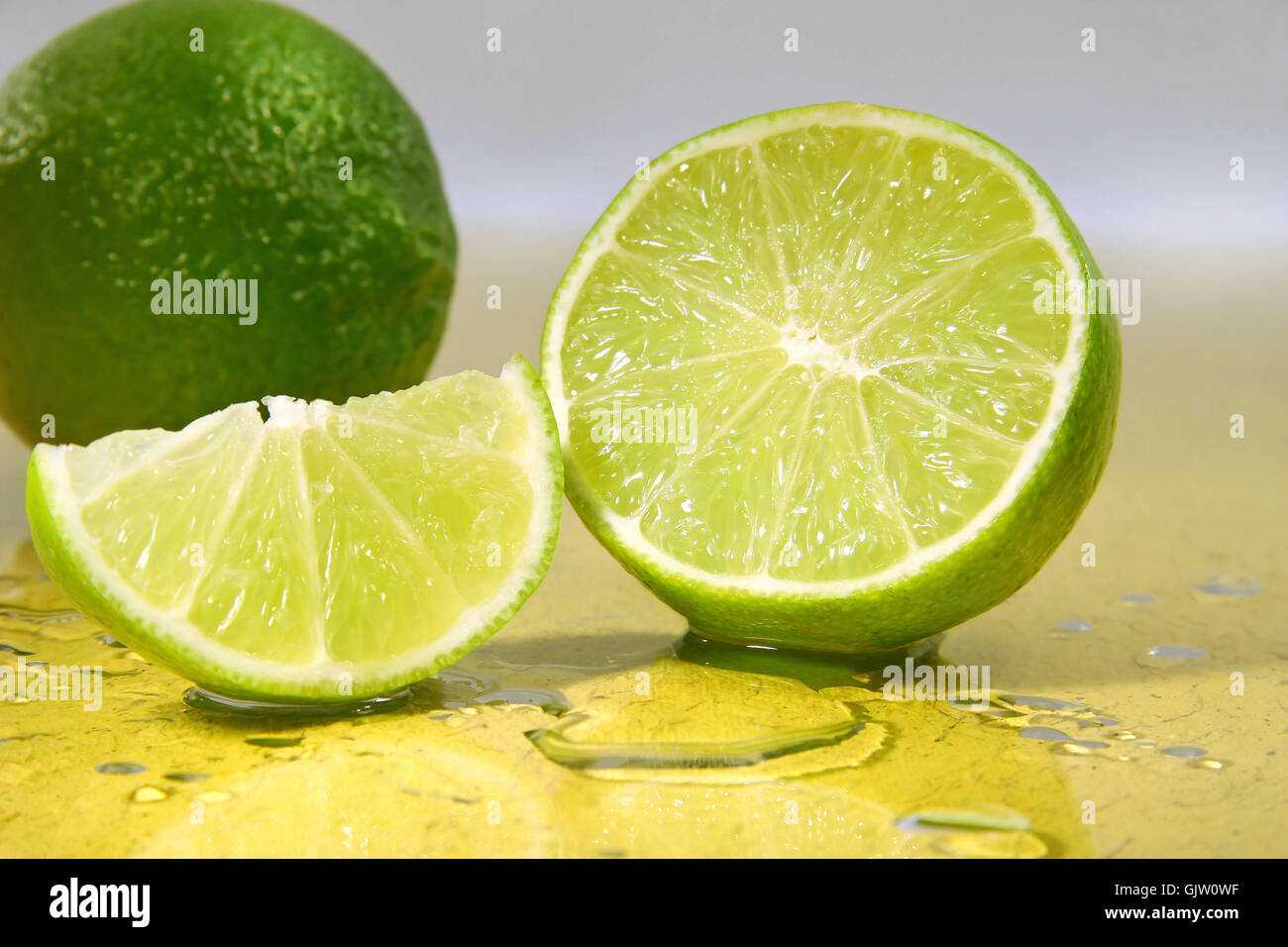 Few cube hi-res stock photography and images - Alamy