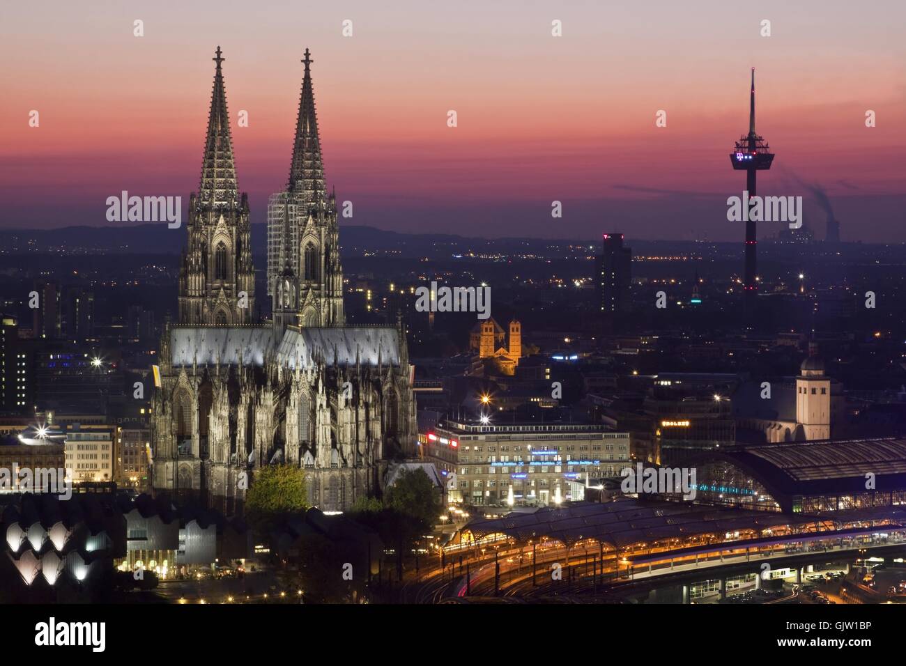Colonius tv tower cologne hi-res stock photography and images - Alamy