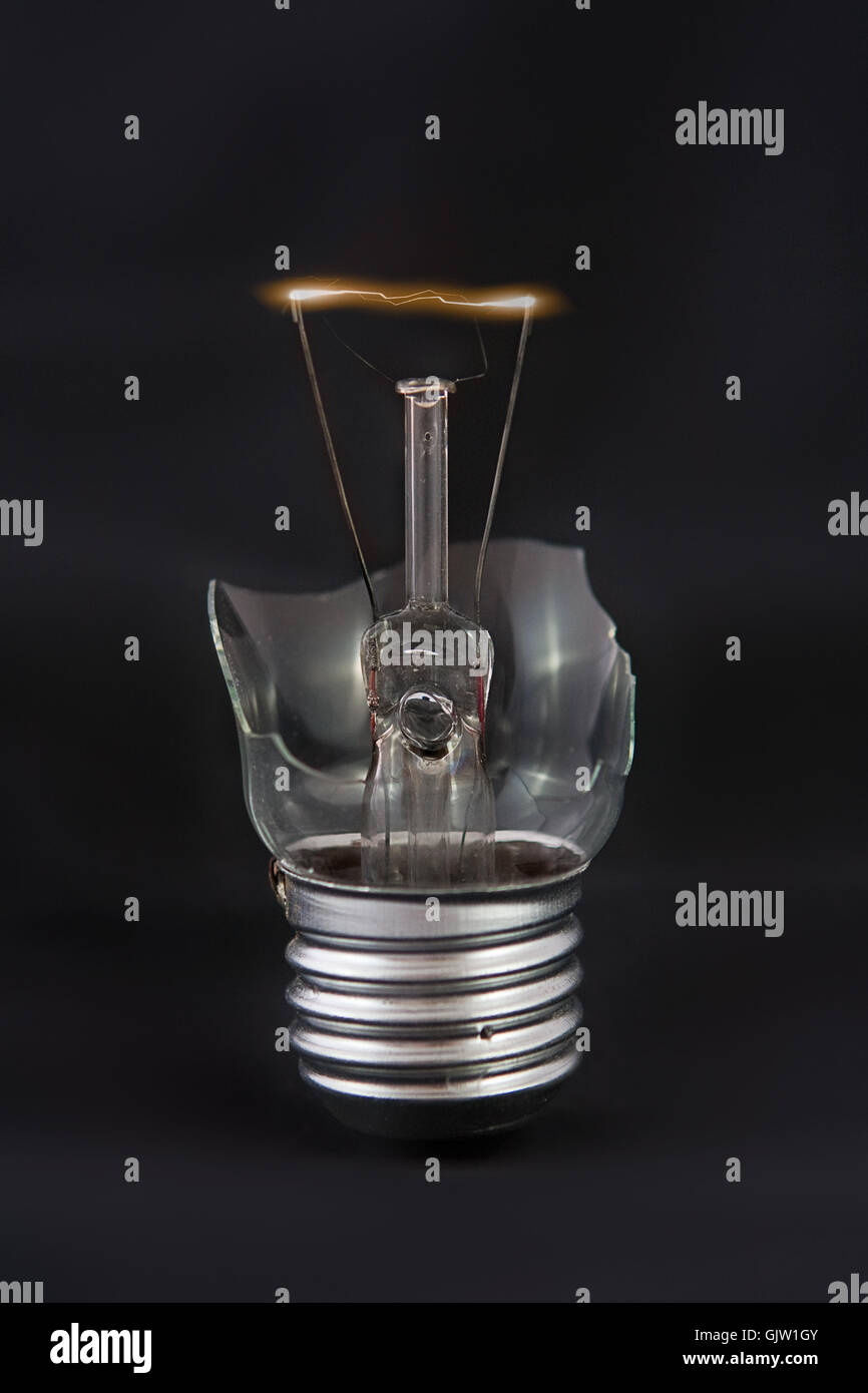 broken light bulb Stock Photo - Alamy