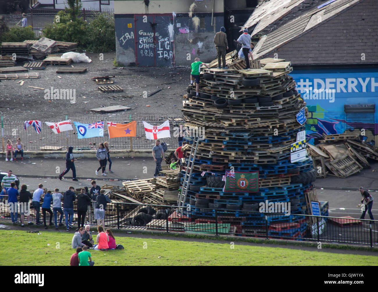 In the bogside hi-res stock photography and images - Alamy