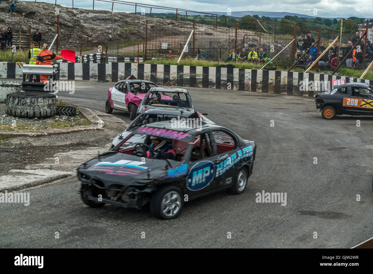 Stock car and banger racing at Carnforth race track Stock Photo - Alamy
