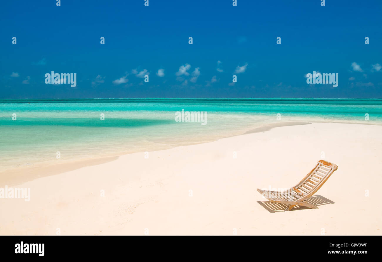 Secluded beach hi-res stock photography and images - Alamy